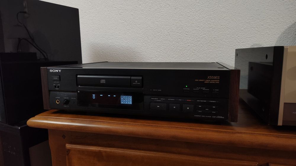 Sony CDP-X559 ES CD player (Gebraucht) in Basel für CHF 370 – mit Lieferung auf Ricardo kaufen
