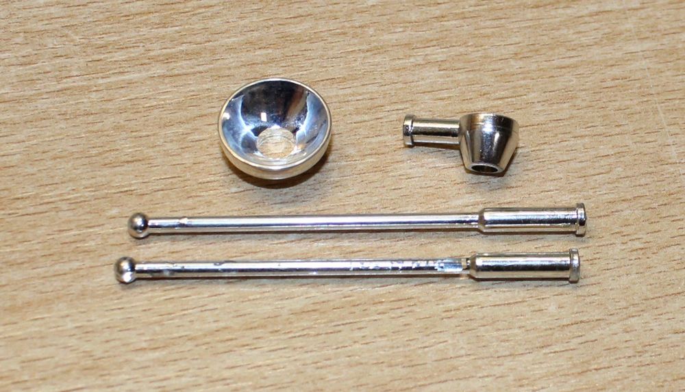 Lego Chrom : 1 Reflektor , 2 Antennen , 1 Halter (Gebraucht) in ...