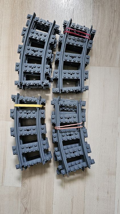 Lego City Gebogene Schienen (Gebraucht) in Laupen ZH für CHF 8 – mit Lieferung auf Ricardo kaufen