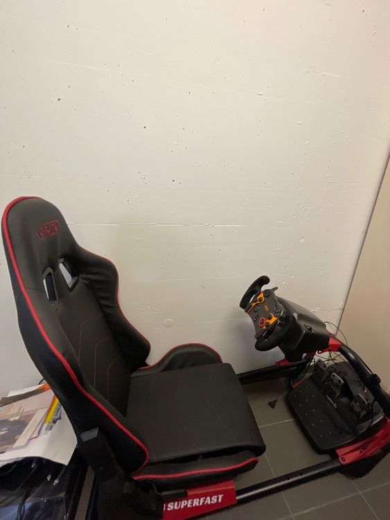 Modifiziertes Logitech G29 Wheel mit Racing Chair | Kaufen auf Ricardo