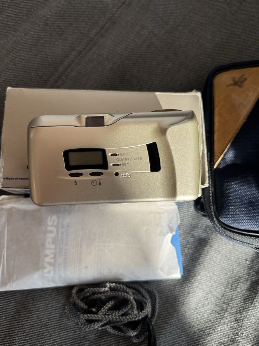 Olympus mju II (Stylus Epic) - Mint Condition (Neu (gemäss Beschreibung ...