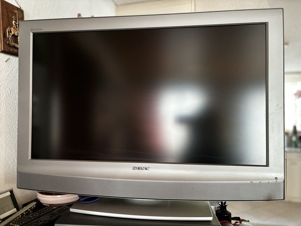 Sony BRAVIA 48-Inch LCD TV - Excellent Condition! (Gebraucht) in ...