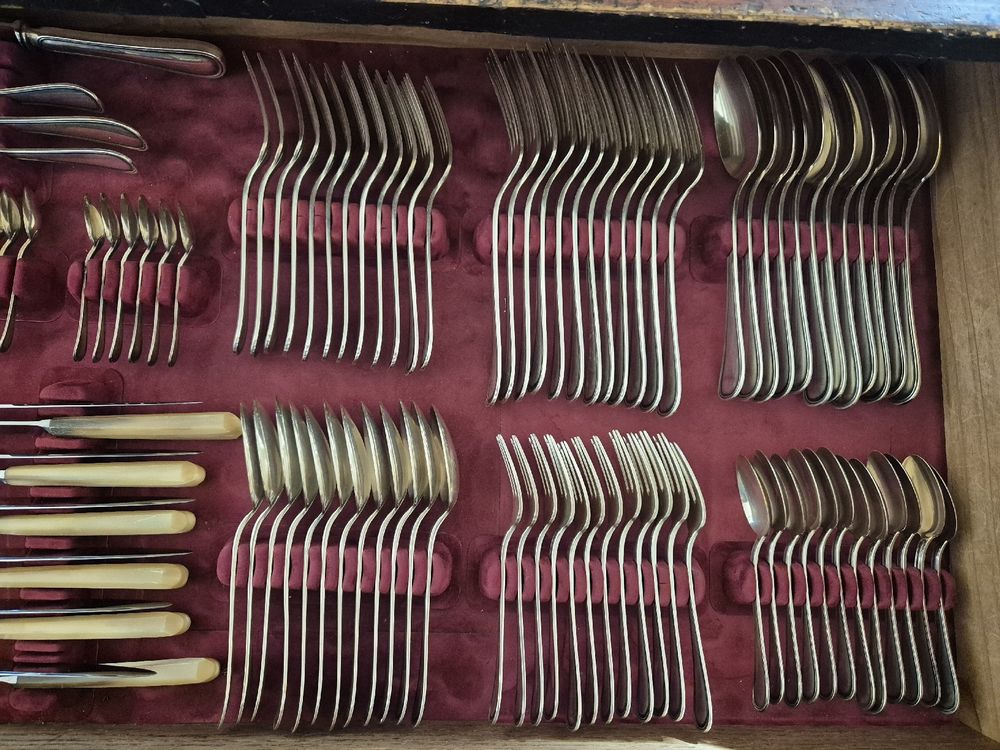 JEZLER SILBERBESTECK (800) (Gebraucht) in Meggen für CHF 4000 – mit Lieferung auf Ricardo kaufen