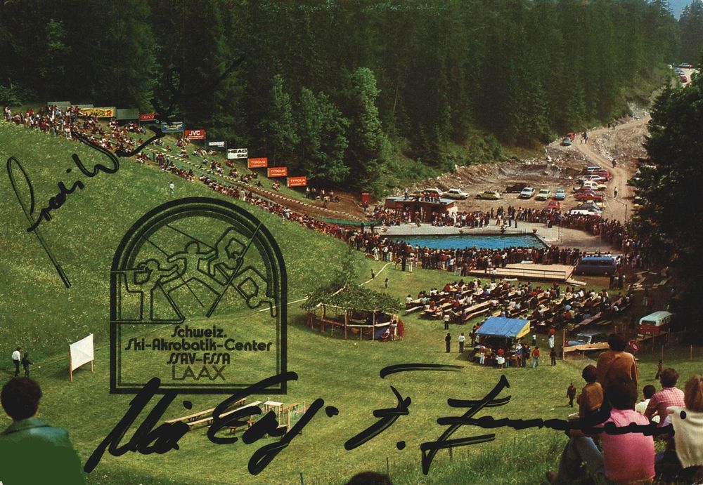 Autogrammkarte Schweiz. Ski-Akrobatik-Center Laax (Gebraucht) in Bronschhofen für CHF 8 – mit ...