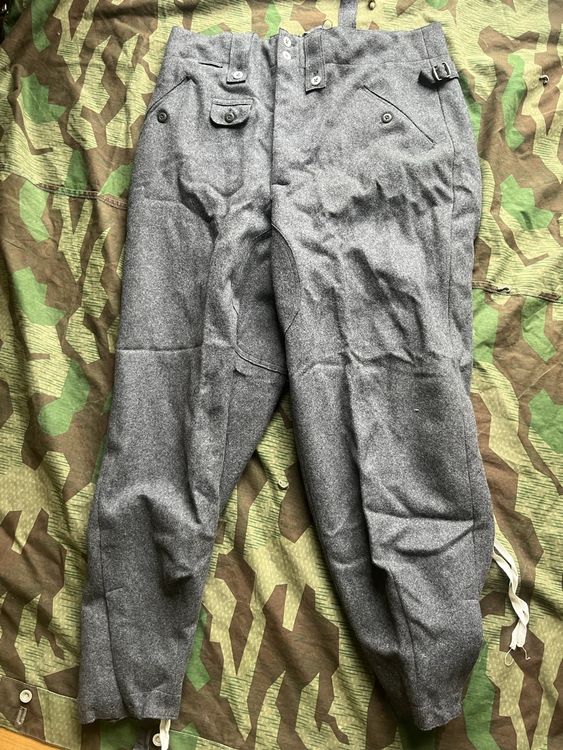 Repro luftwaffe WW2 pantalon hose taille L (Gebraucht) in Echichens für ...