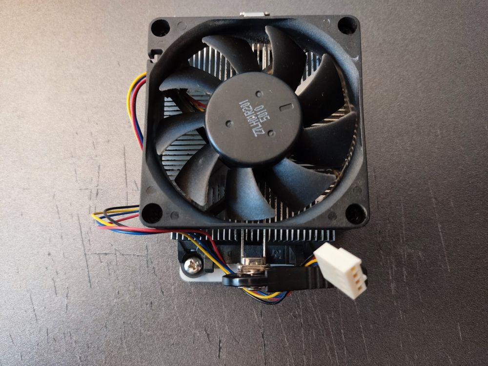 AMD CPU Cooler / Prozessor-Kühler AM2+/AM3 | Kaufen auf Ricardo