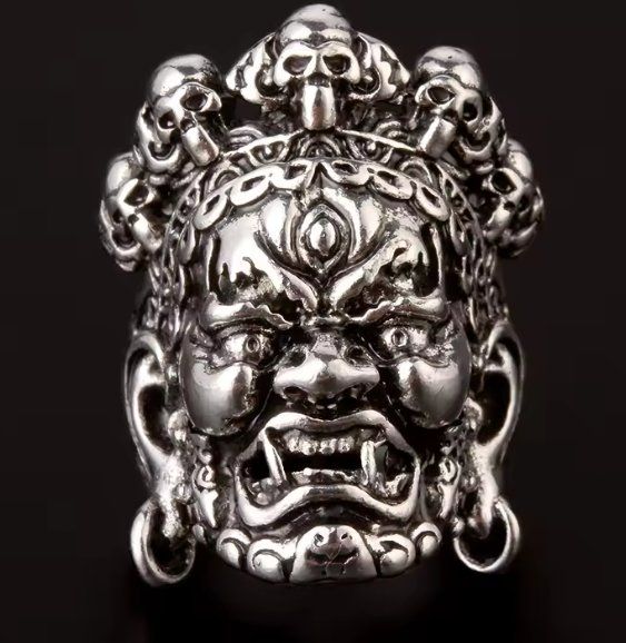 Retro Mahakala Großer Ring (Gebraucht) in Lachen SZ für CHF 1 – mit ...