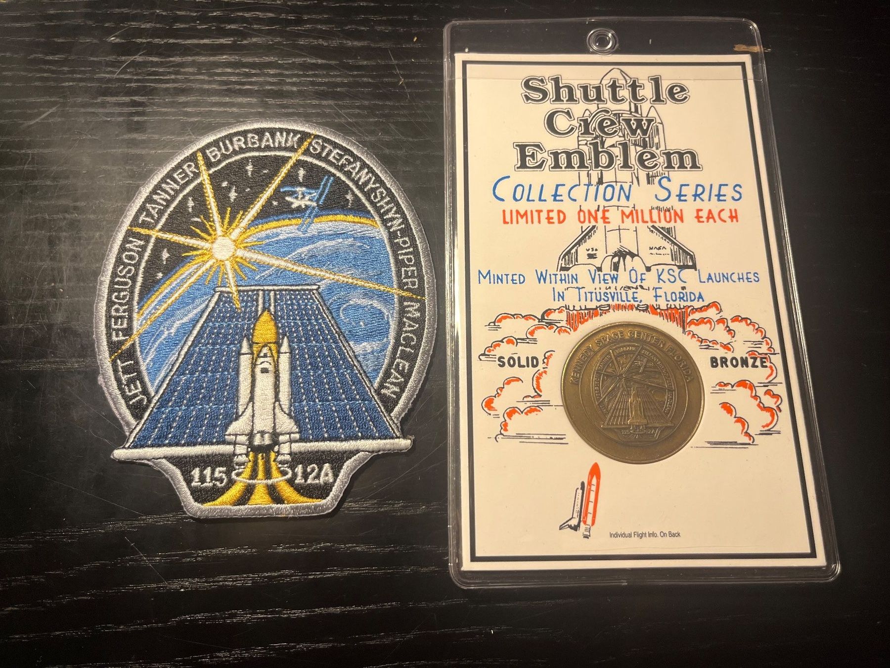 NASA STS-115 Mission Patch und Coin Atlantis (Neu und originalverpackt ...