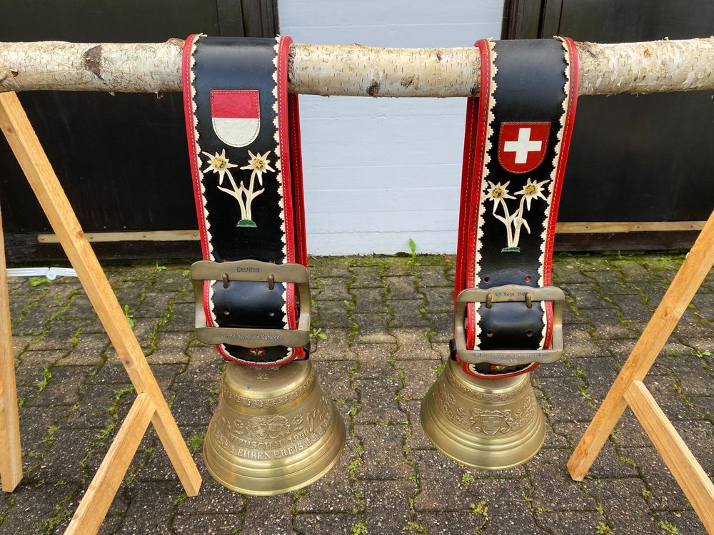 2 sehr schöne Glocken Gusset Uetendorf (Gebraucht) in Feldbach für CHF ...
