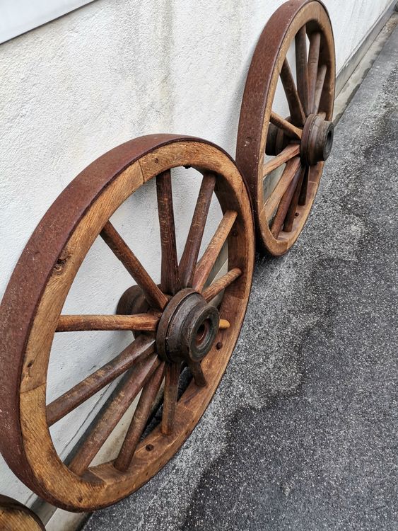 Altes Wagenrad, Rad, Holzrad, Wagenrad, Antikes Wagenrad (Gebraucht) in ...