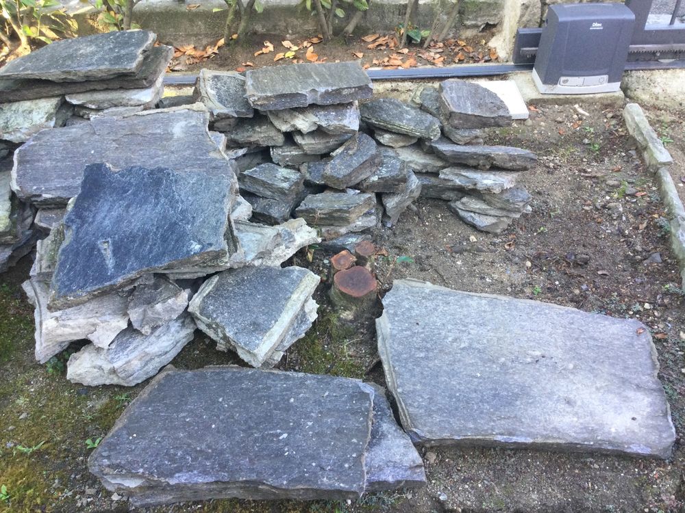 Ca. 7 m2 Granitplatten (Beole) formwild (Gebraucht) in Seuzach für CHF ...