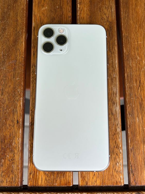 iPhone 11 Pro, Silver, 64GB | Kaufen auf Ricardo