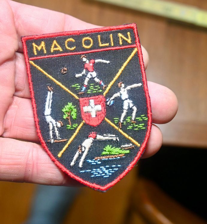 VINTAGE Badge MACOLIN nos ST. GALLER STICKEREI (Gebraucht) in ...