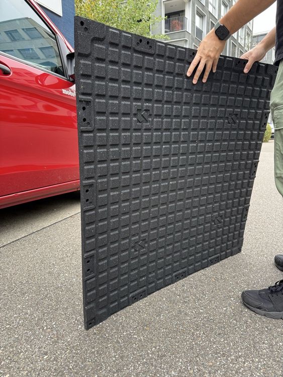Gym Rubber Floor Mats Interlocking 2cm Thick 1x1m Puzzle (Neu und ...