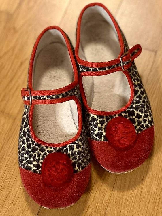 Tigerfinkli Grösse 32 (Gebraucht) in Arbon für CHF 23 – mit Lieferung ...