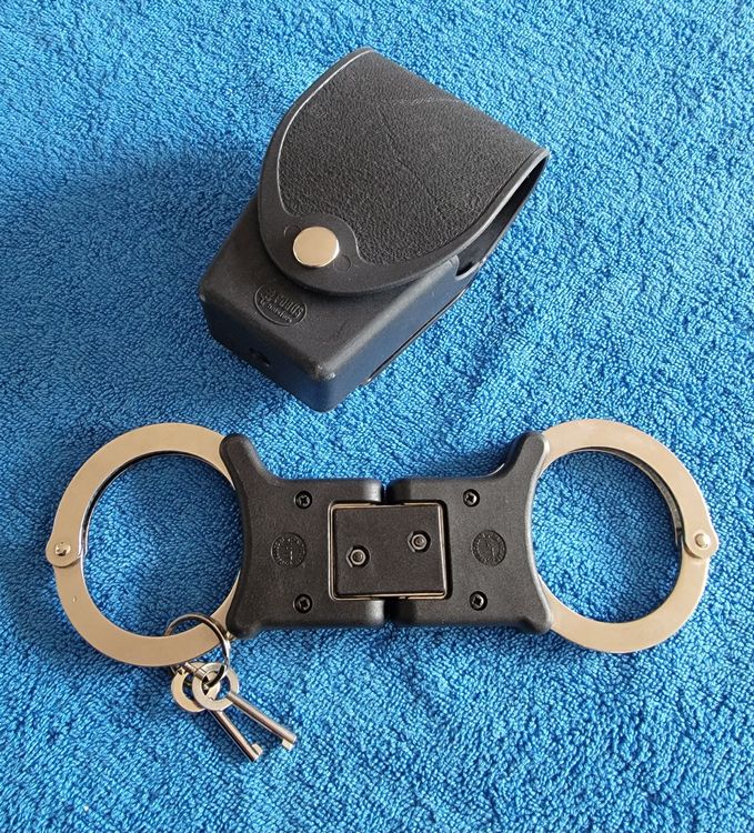 Behörden Handschellen Hiatts UL-1 Ultimate mit Fobus Holster (Neu (gemäss Beschreibung)) in ...