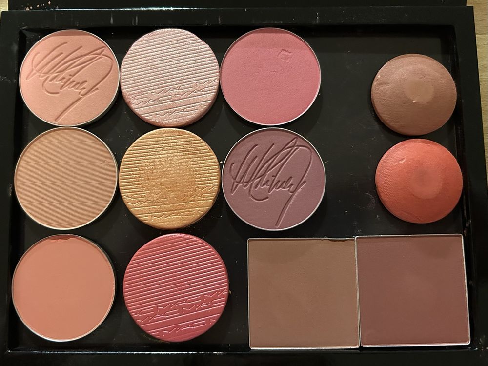 Z-Palette mit Blushes von MAC, Max Factor und NYX neuwertig (Neu ...