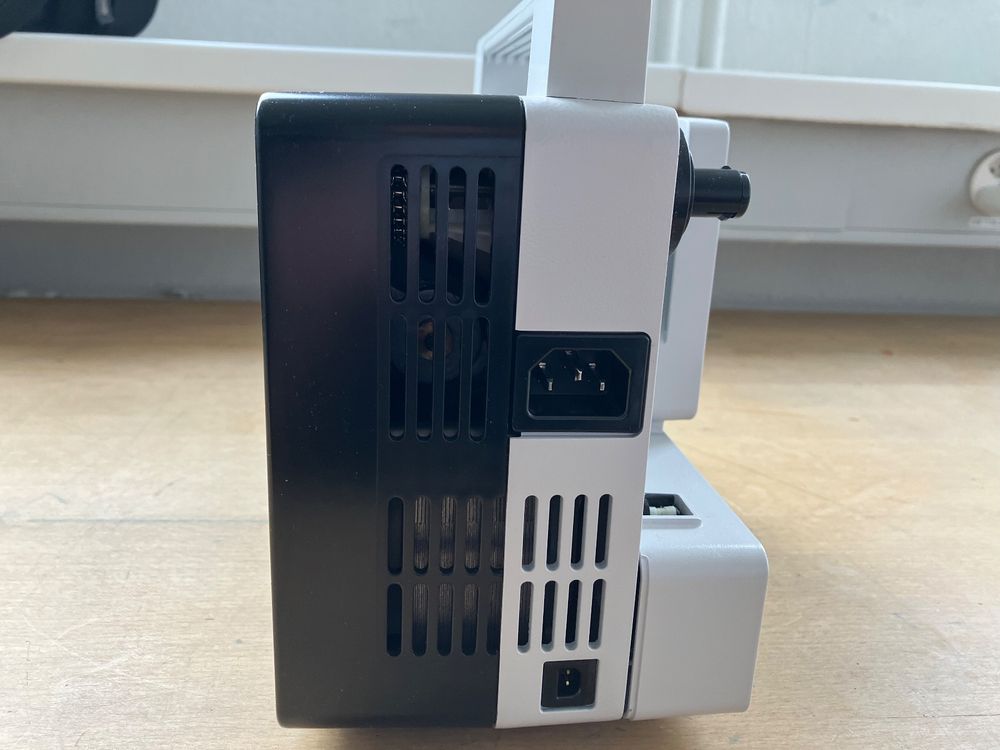 Super 8 Projektor, EUMIG, Mark 610D (Defekt) in Zürich für CHF 52 – nur Abholung auf Ricardo kaufen