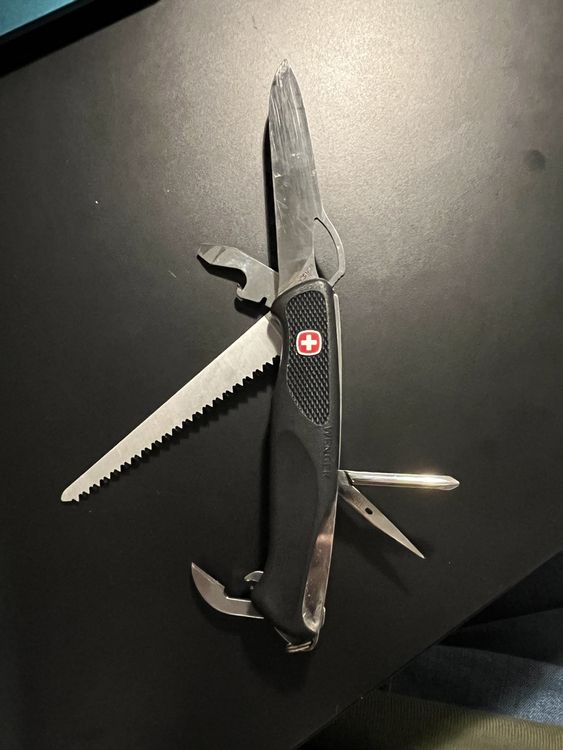 Wenger Schweizer Armee Messer (Gebraucht) in Merligen für CHF 15 – mit ...