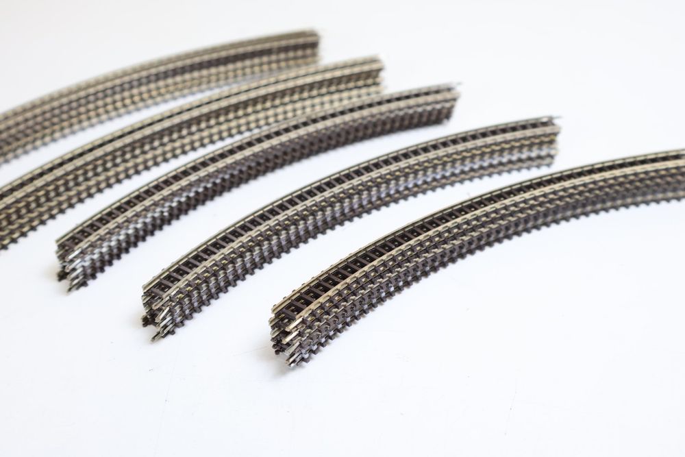 Märklin mini club 25 x grosse Gleise 8520 / 8530 - NP: 100.- | Kaufen ...