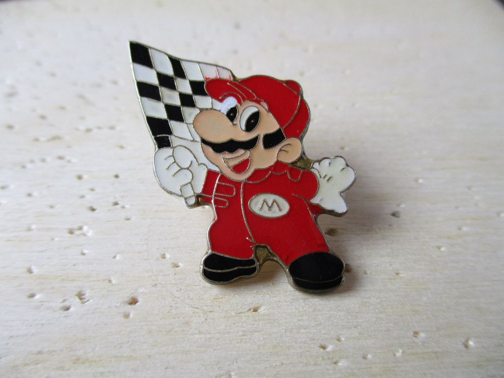 Nintendo Super Mario Pin | Kaufen auf Ricardo