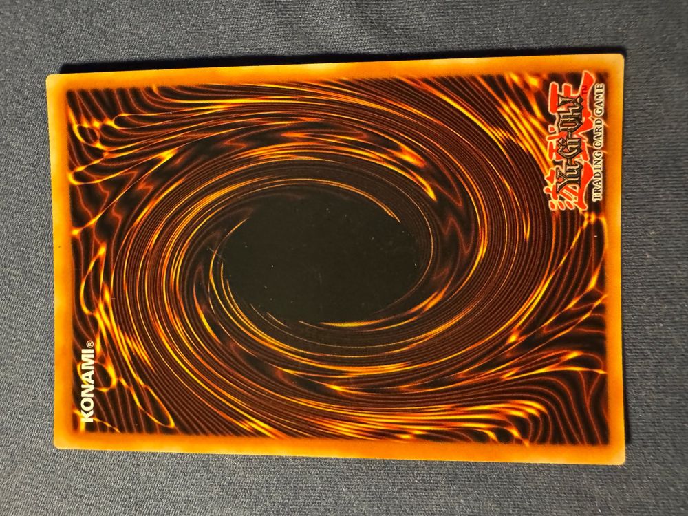 Yu-Gi-Oh Dunkler Magier MVP1 Secret Gold Rare (Gebraucht) in Binz für ...