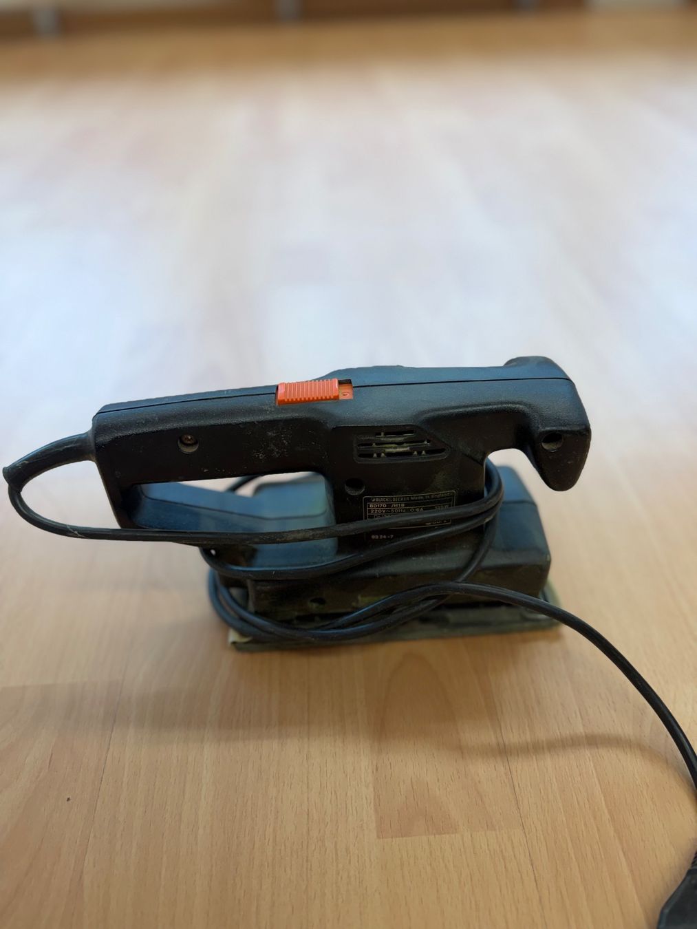 Black&Decker Schwingschleifer BD170 - Top Zustand! (Gebraucht) in ...