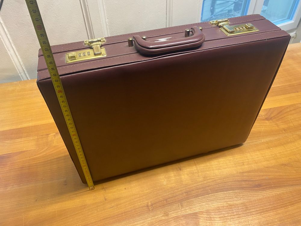 Alter Akten-Koffer ///B859 (Gebraucht) in Bern für CHF 20 – mit ...