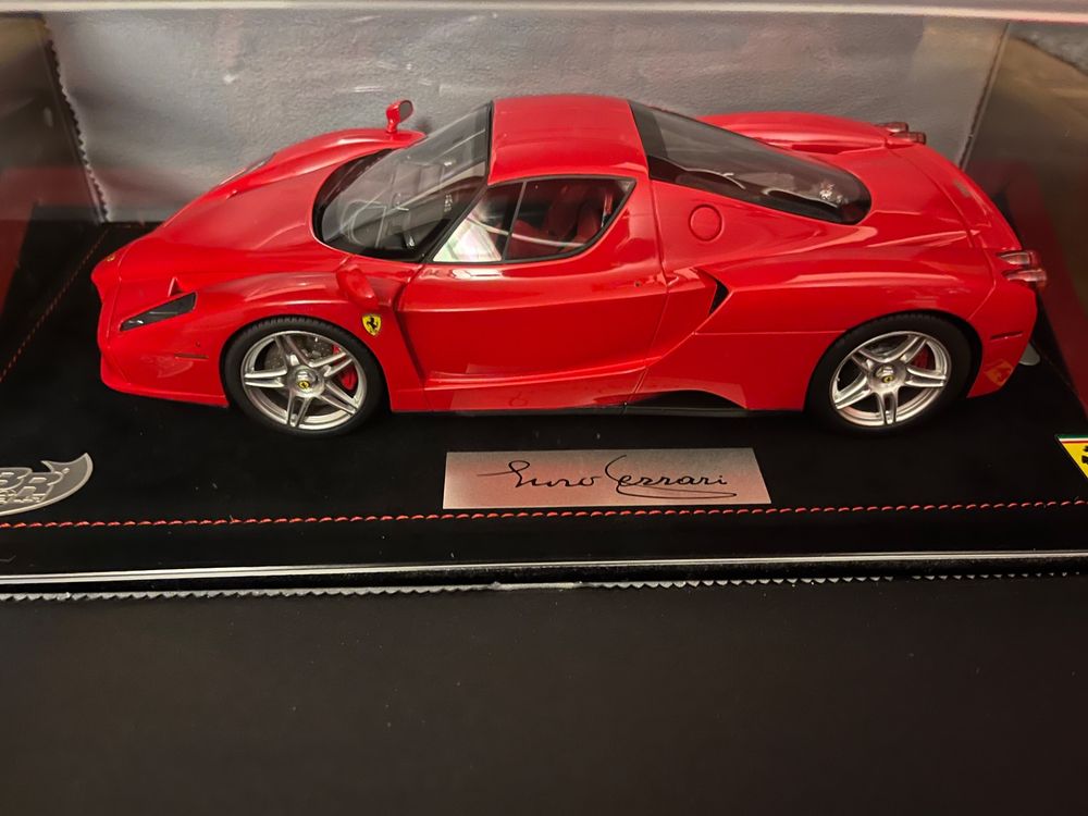 1/18 General Models Ferrari Enzo with Extra Engine (Ferrari) | Kaufen ...