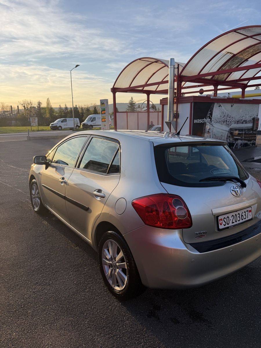 Toyota Auris 1.6 ab MFK 01.26 (Gebraucht) in Büsserach für CHF 4600 ...