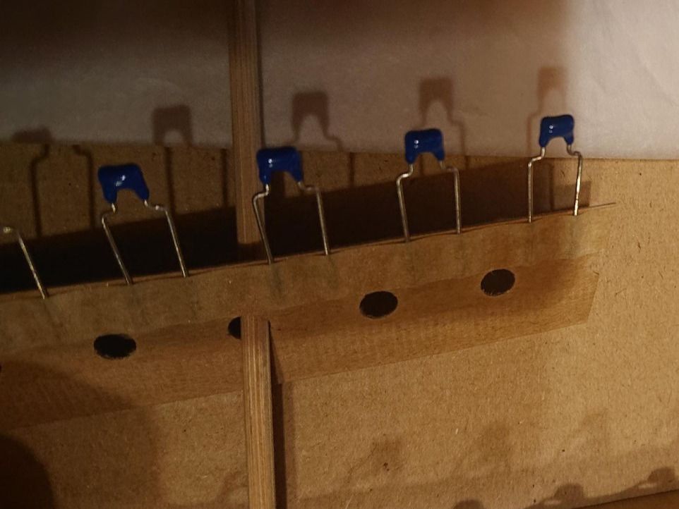 Vielschichtkond. 1nF 100V NP0 5% RM2.5 - B37979-G1102-J54 (Neu (gemäss ...