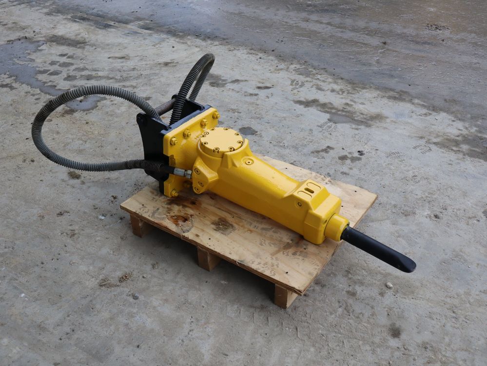 Atlas Copco SB152 Abbauhammer (Gebraucht) in Hasle LU für CHF 2501 ...