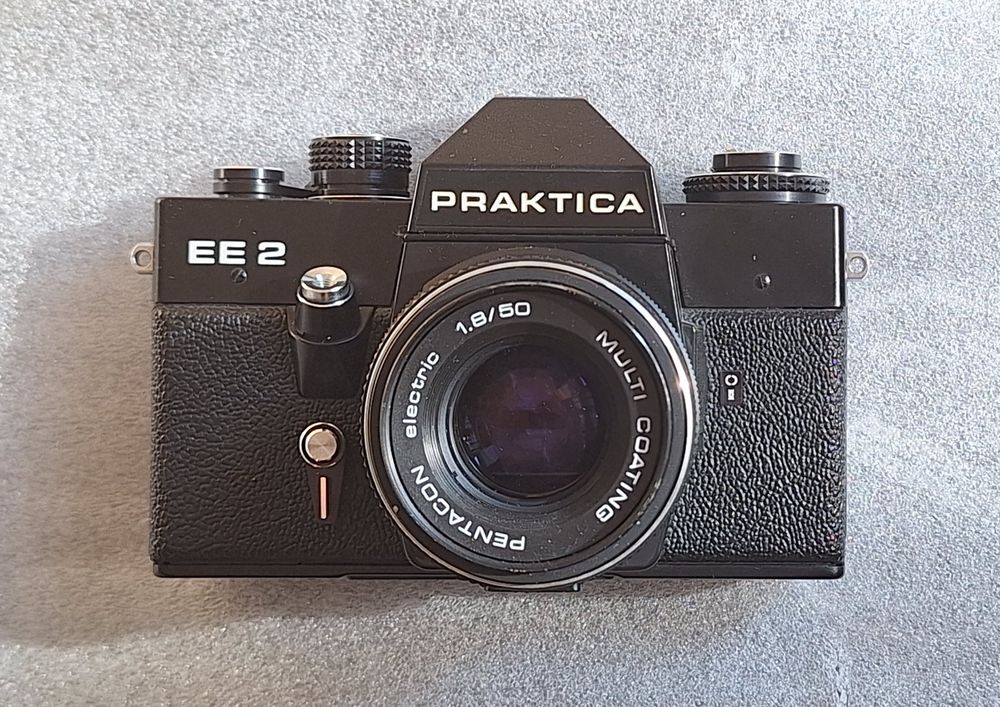 Praktica EE2 (1977) (Defekt) in CLARENS für CHF 27 – mit Lieferung auf Ricardo kaufen
