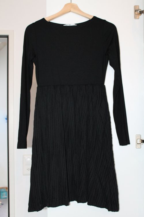 LETZTE CHANCE The Swiss Label Kleid Plissee schwarz Gr. 36/S (Gebraucht ...
