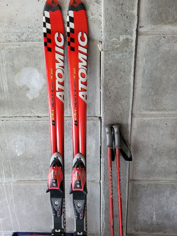 Ski Atomic (Gebraucht) in uttigen für CHF 5 – nur Abholung auf Ricardo ...