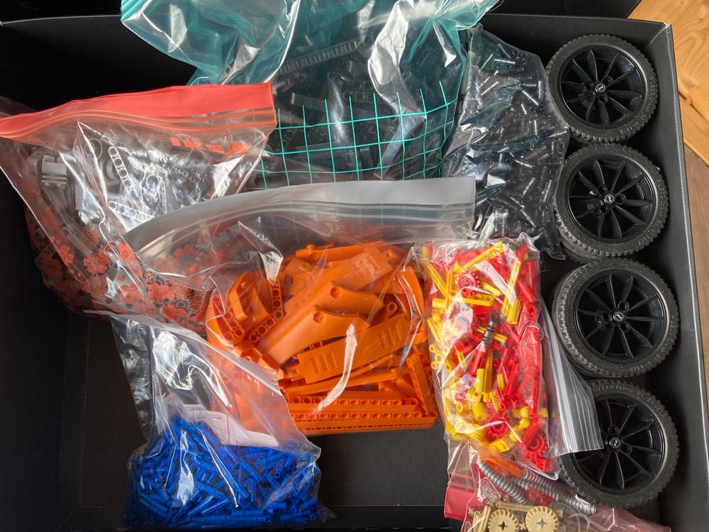 LEGO 42056 Porsche 911 GT3 RS - GEBRAUCHT in OVP (Gebraucht) in ...