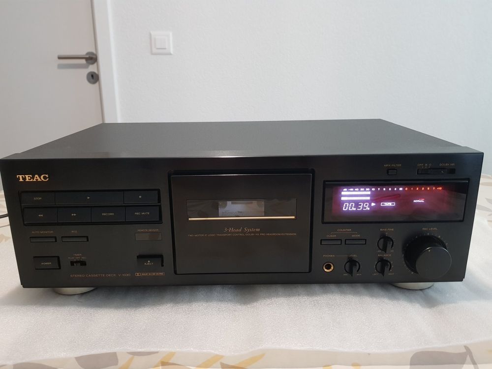 Teac V-1030, 3 Head, Tape Deck en très bon état (Gebraucht) in Delémont ...