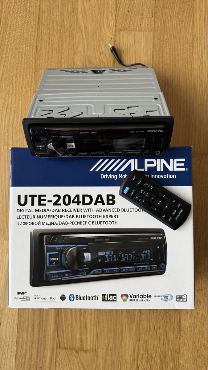 ALPINE UTE-204DAB - Autoradio (1 DIN, Schwarz) (Gebraucht) in Jonen für ...