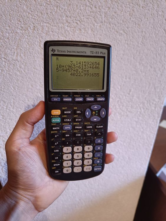 Texas Instruments TI-83 Plus (Gebraucht) in Zürich für CHF 1 – mit ...