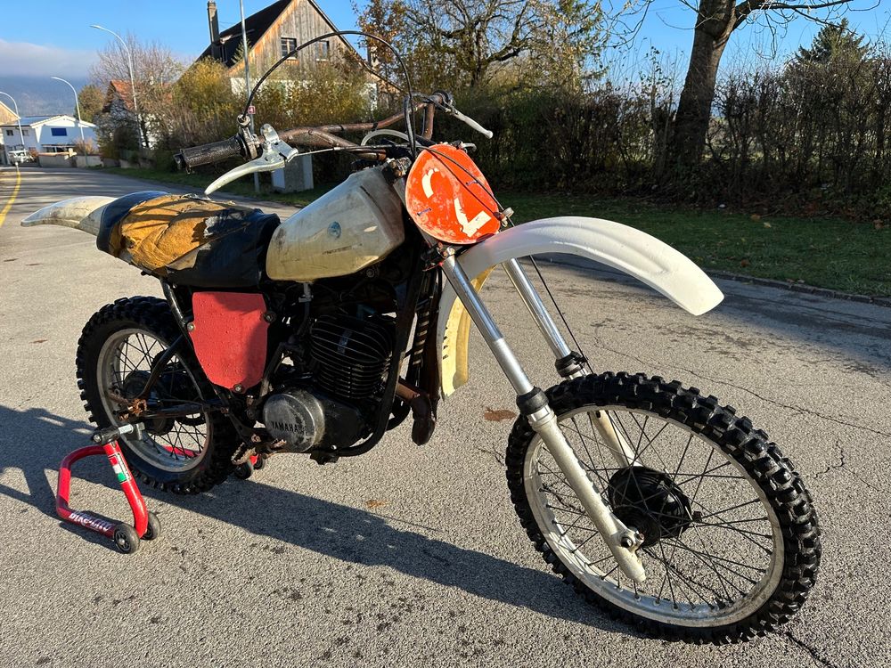 Yamaha Motocross YZ 400 oldtimer 1977 - 2 Takt / 2 temps (Defekt) in Courtételle für CHF 1054 ...