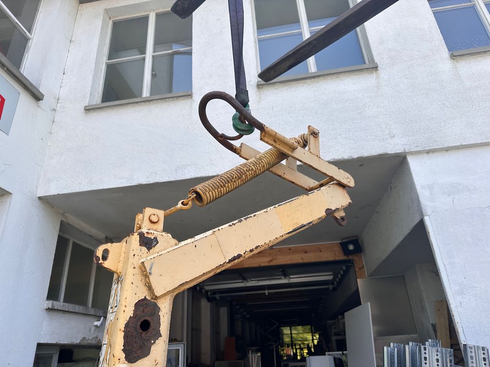 Palettengabel für Kran verstellbar in der Höhe und seitlich (Gebraucht ...