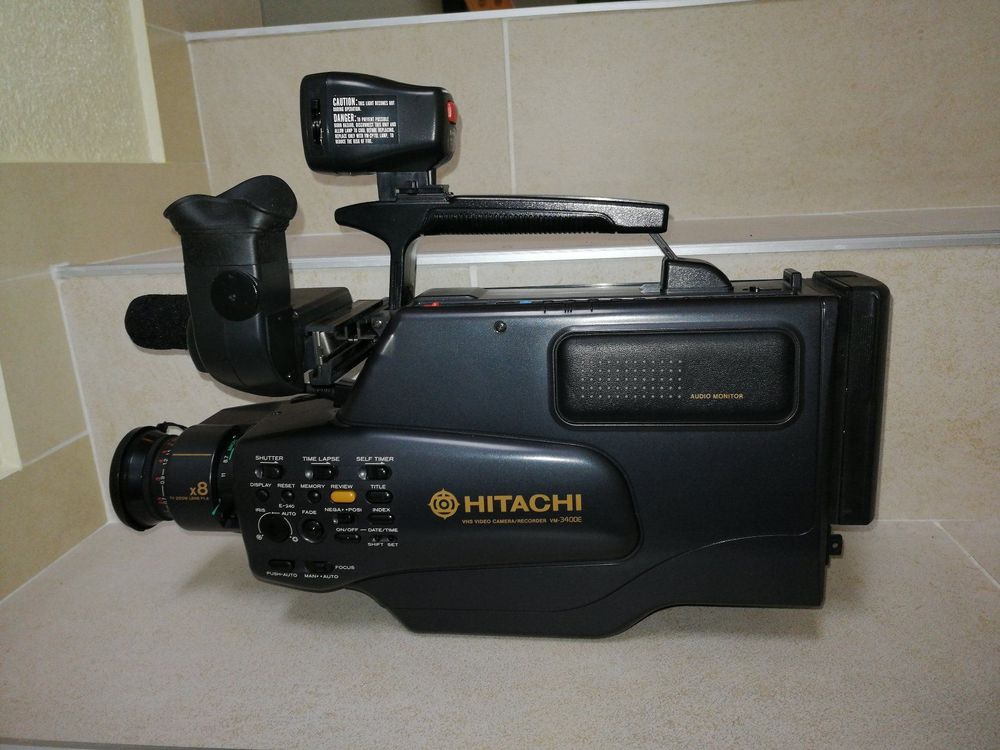 Profi Videokamera Hitachi VM-3400E ab1.- | Kaufen auf Ricardo