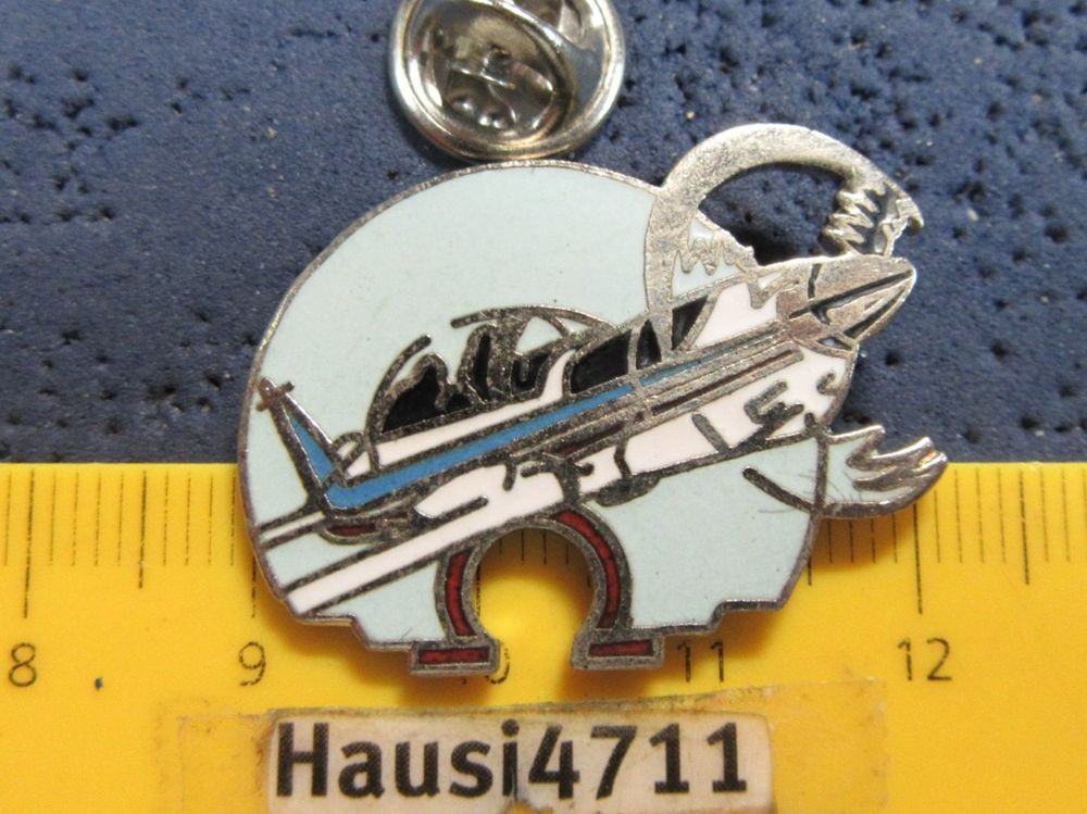 FLUGZEUG PIN ENAMEL CUTOUT | Kaufen auf Ricardo