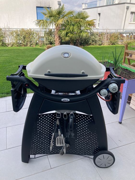 Weber Q3000 Titanium (Gebraucht) in Thun für CHF 449 – nur Abholung auf ...