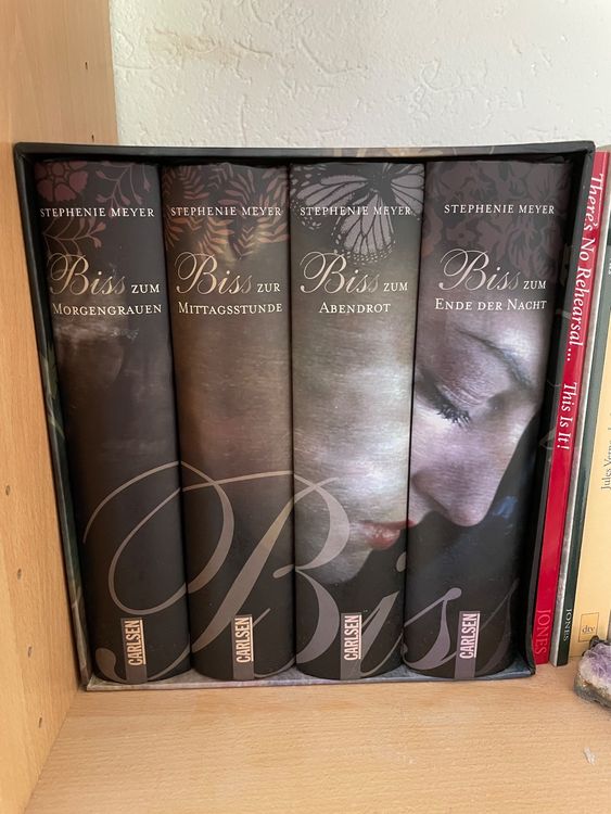 Twilight Buchreihe Deutsch mit Schuber | Kaufen auf Ricardo