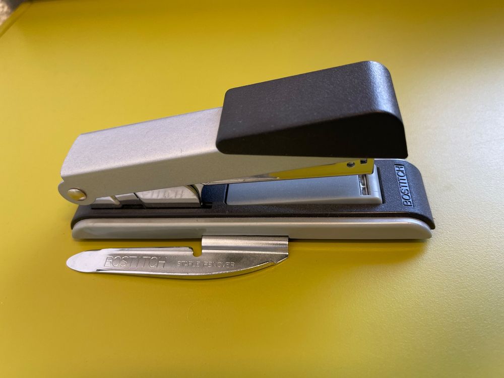 Bostich (Gebraucht) in Disentis/Mustér für CHF 1 – mit Lieferung auf ...