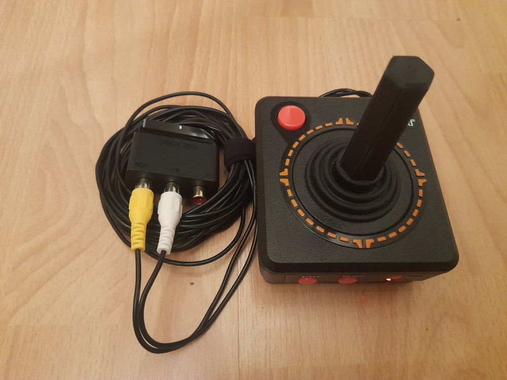 Atari 2600 Plug and Play Konsole (Gebraucht) in Lustmühle für CHF 19 ...