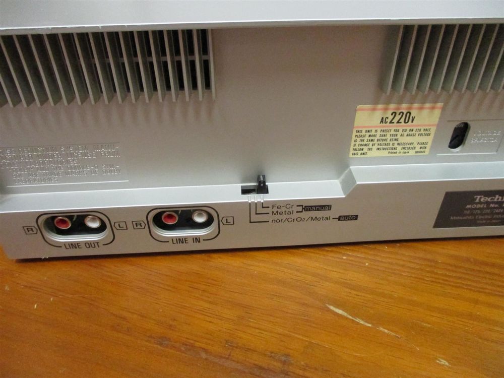 Technics Stereo Cassette Deck RS-M04 (Gebraucht) in Liestal für CHF 95 ...