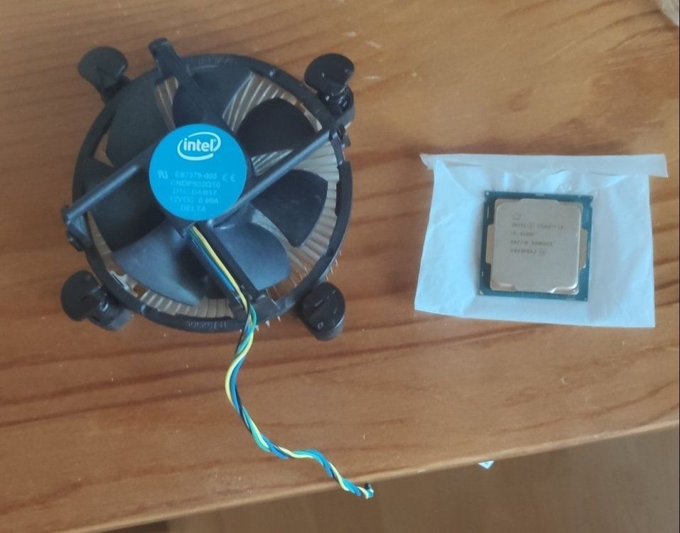 Intel core I3-9100f 3.60GHZ + cooler | Kaufen auf Ricardo