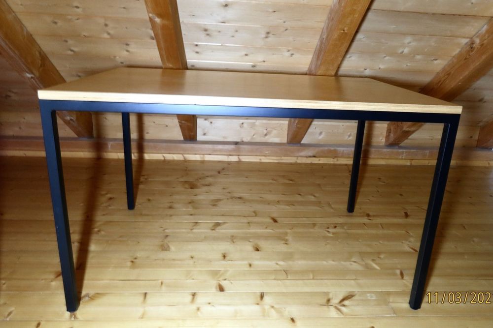 Tisch mit Multiplexplatte | Kaufen auf Ricardo